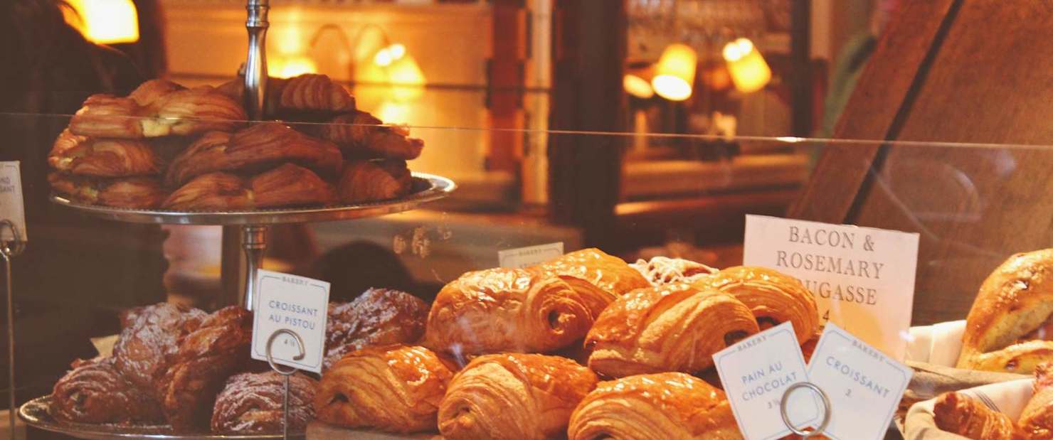 Books Set in Bakeries